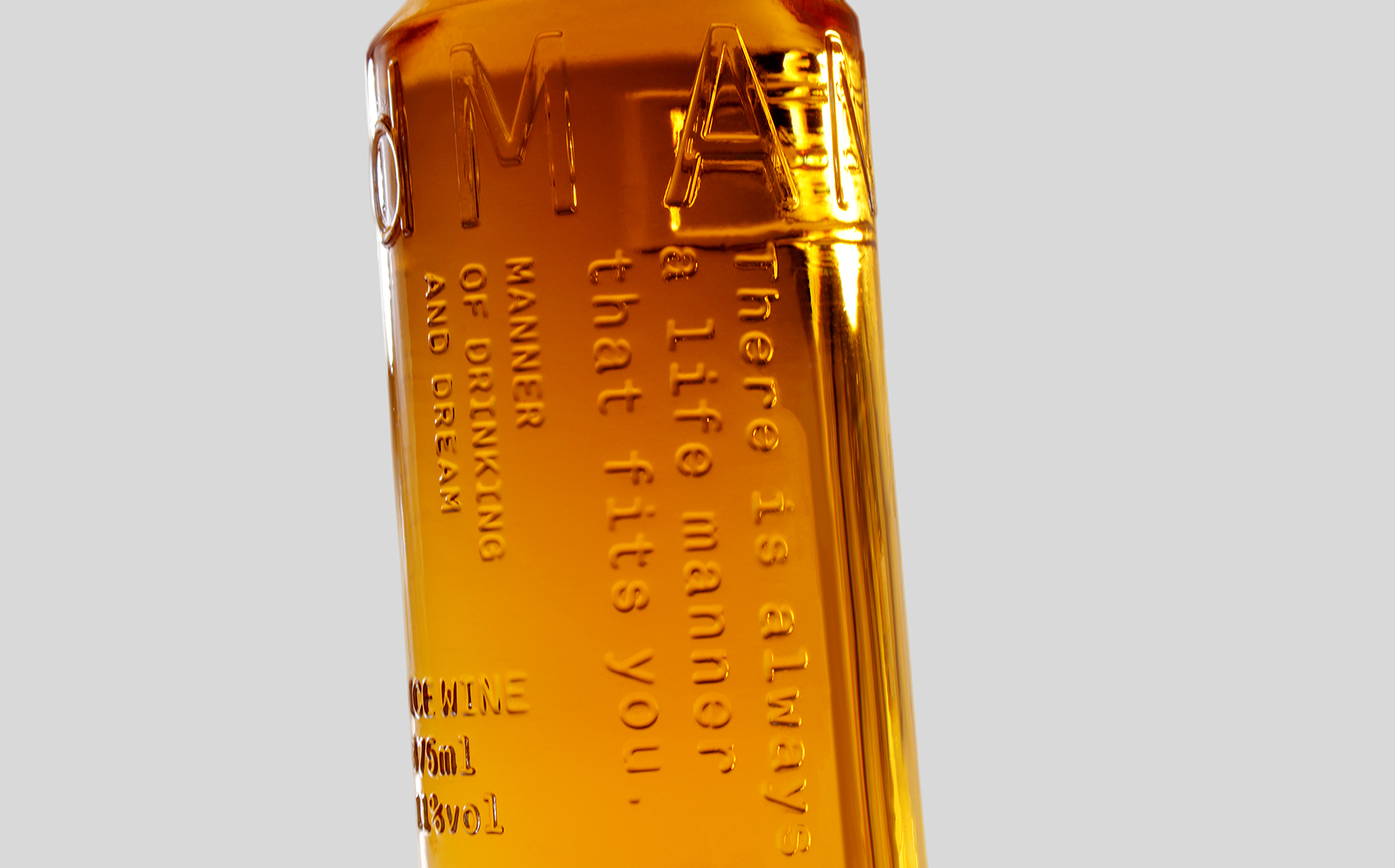 T-Workshop > 工作 > dMANNER冰白